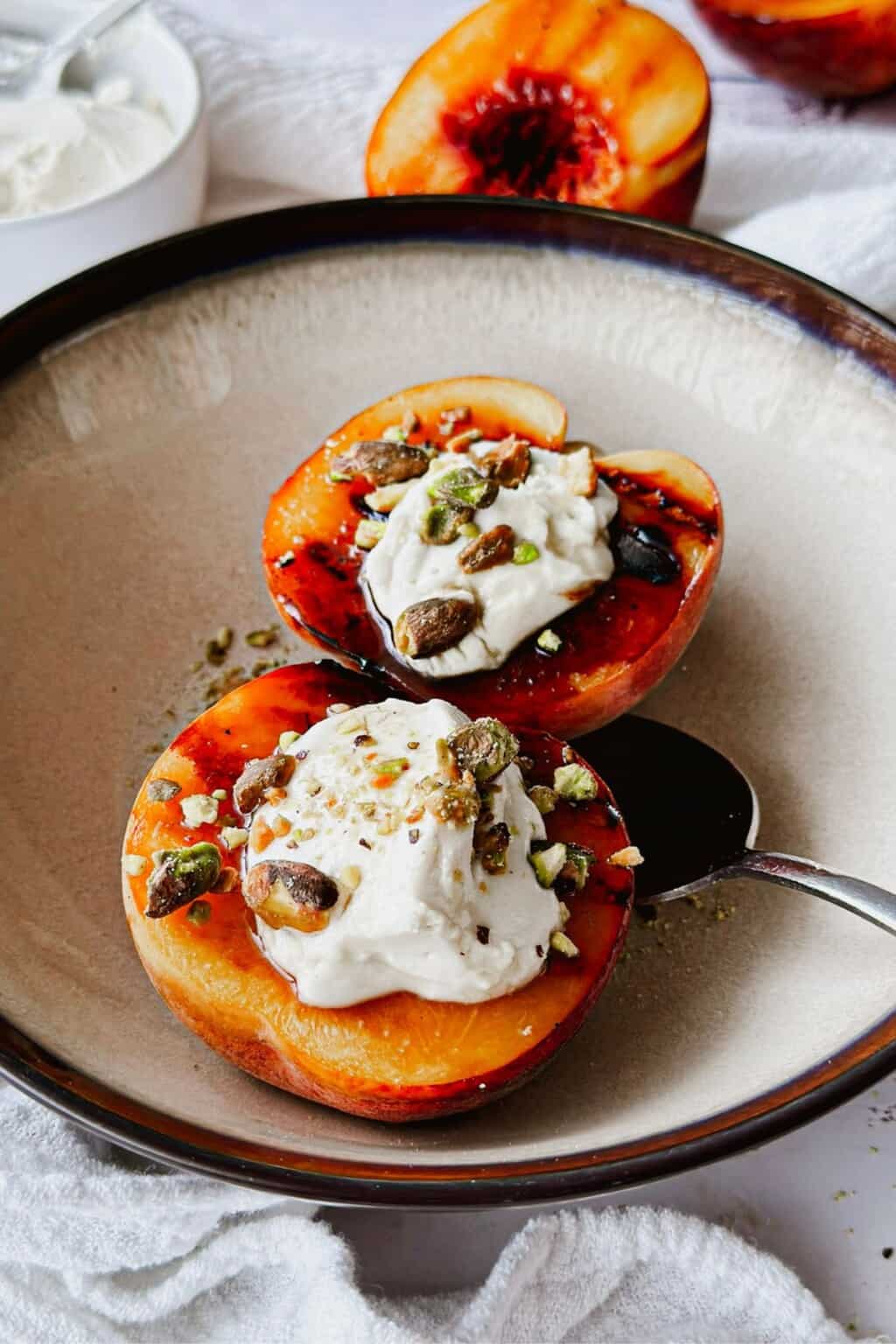 Grilled Peaches with Vegan Mascarpone Cheese