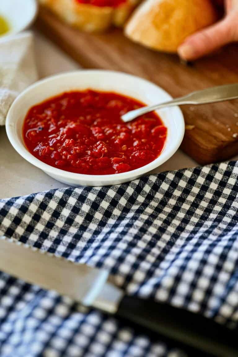 Easy Mojo Picón Sauce Recipe | Ready in 10 Minutes