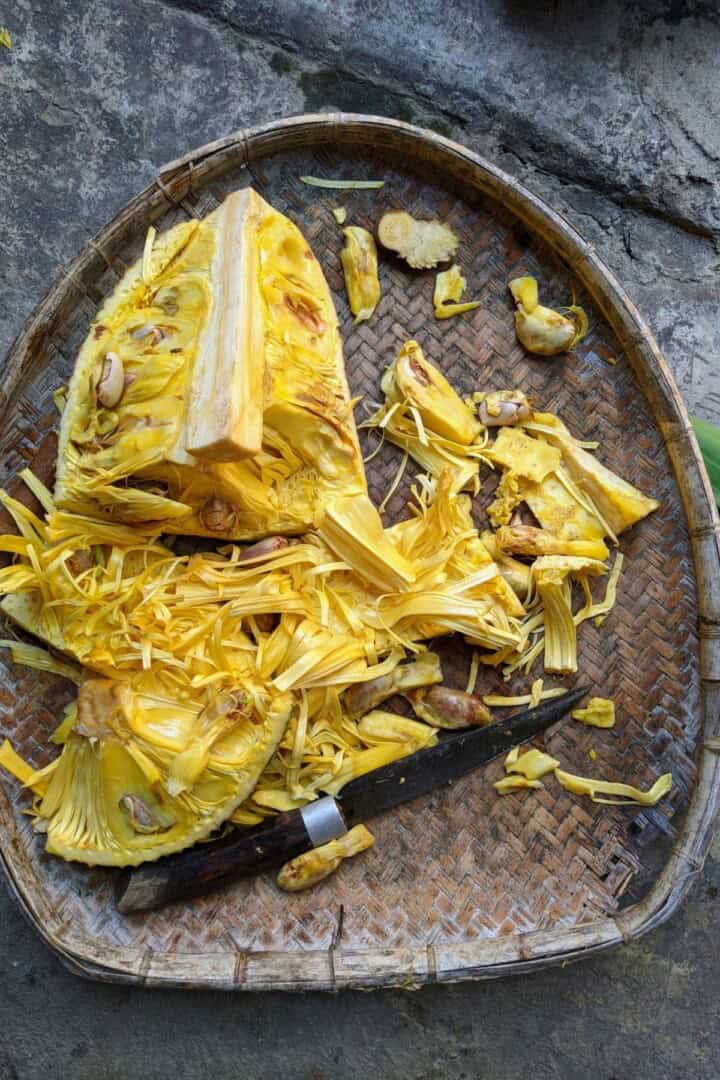 A Simple Guide to Jackfruit Plus 6 Delicious Recipes