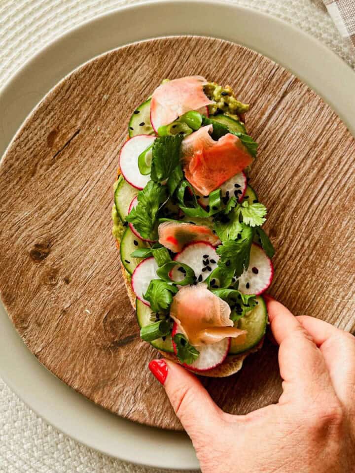 Asian Sesame Dressing - Ready in 5 Minutes!