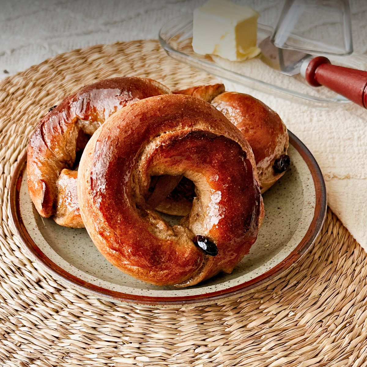 Cinnamon Raisin Bagels